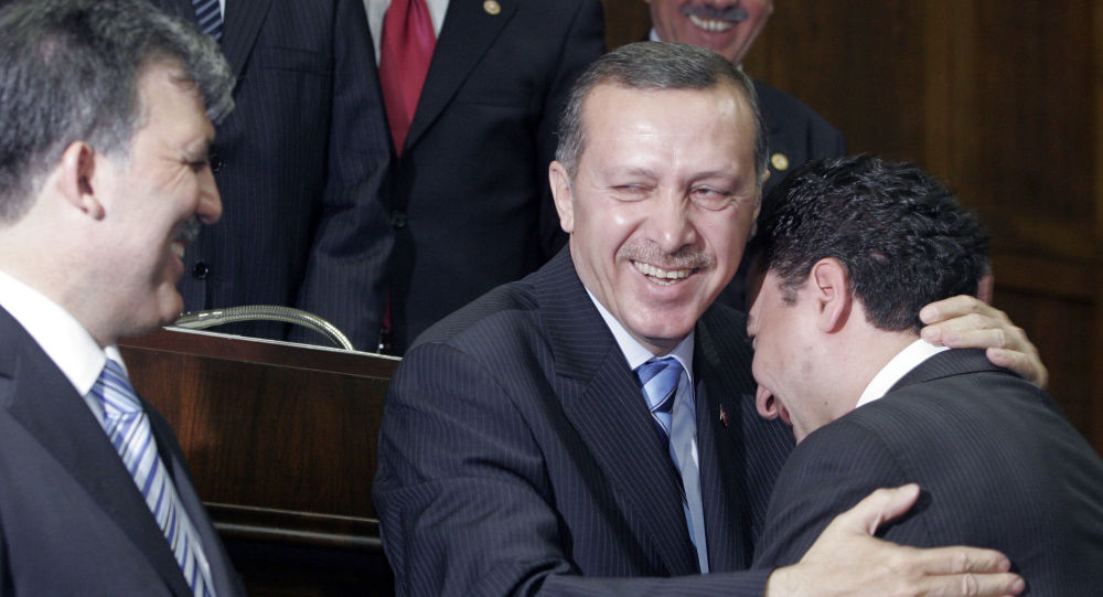 'Atamaların nedeni Ahmet Davutoğlu ve Ali Babacan...' | soL haber