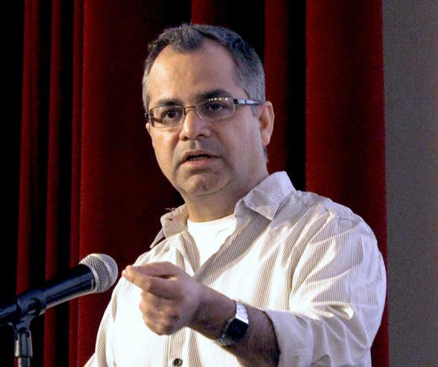 Vivek Chibber'le söyleşi: Ortadoğuluların doğal olarak dinsel ...