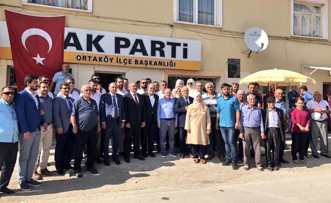 'İlçedeki müdür eşleri çalışmadan maaş alıyor' iddiası | soL haber