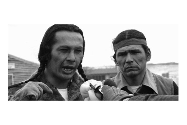 Amerikan Yerli Hareketi eylemcisi ve aktör Russell Means hayata veda ...