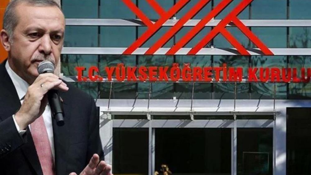 Bazı kararlara imza atmayınca istifaları istendi, istifa etmeyince ...