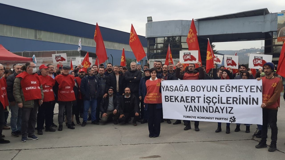 TKP'den engelleme kararına boyun eğmeyen Bekaert işçilerine destek ...