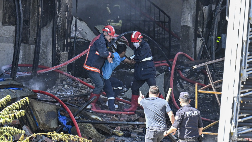 Ankara'da GER-SAN Sanayi Sitesi'nde yangın: 2 işçi hayatını kaybetti ...