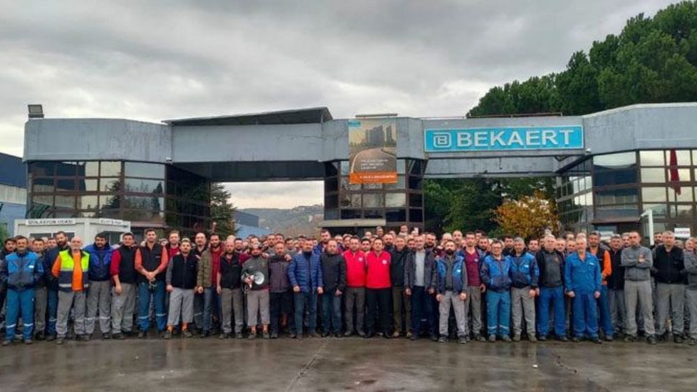 Bekaert’te baştemsilci işten atıldı, işçiler kendini fabrikaya kapattı ...