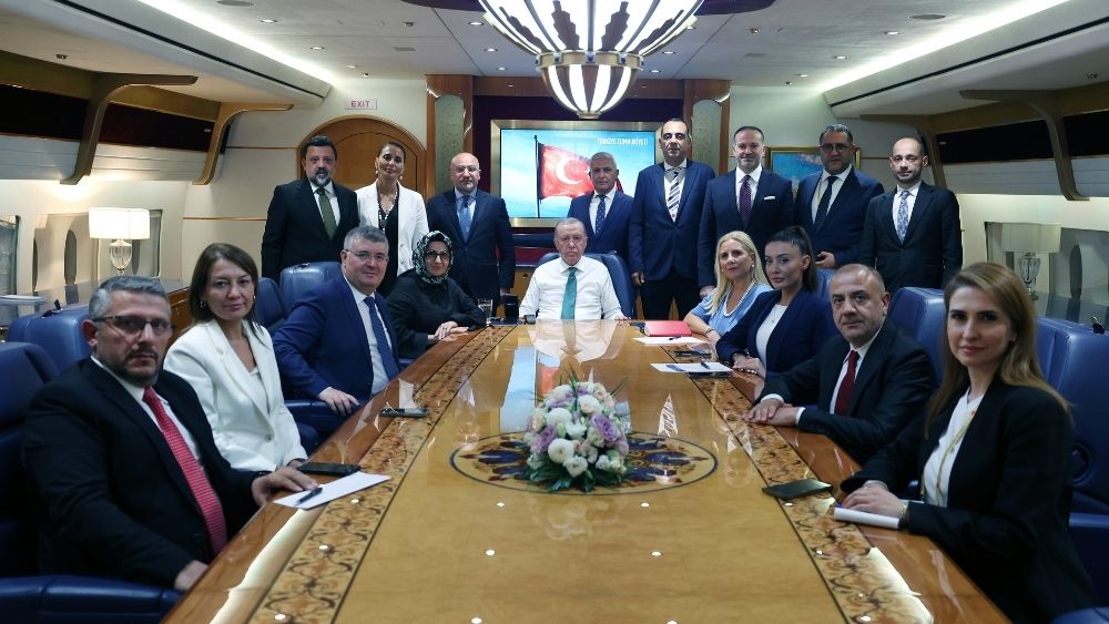 Erdoğan'dan CHP açıklaması: 'Bu davanın hiçbir yerinde yokuz, yargı tek ...