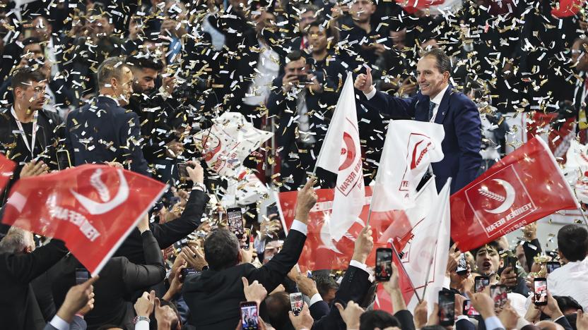 Yeniden Refah Partisi yeniden Erbakan dedi | soL haber